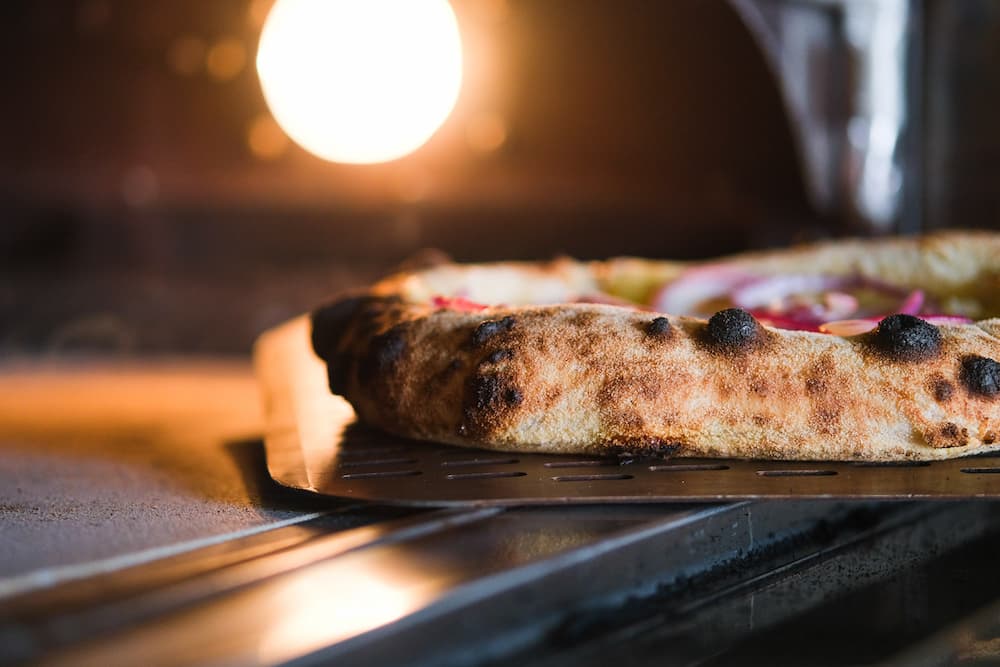 Pre-Topped Pizzas – East Pizzas Wholesale Store
